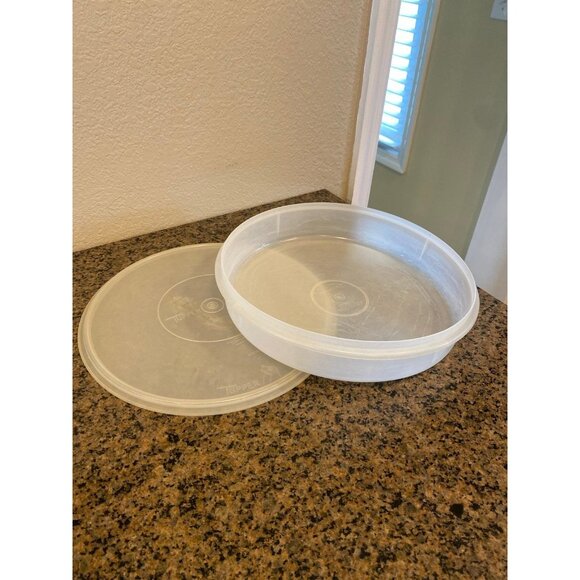 Tupperware | Kitchen | Vintage Tupperware 2 Pie Container Wlid | Poshmark